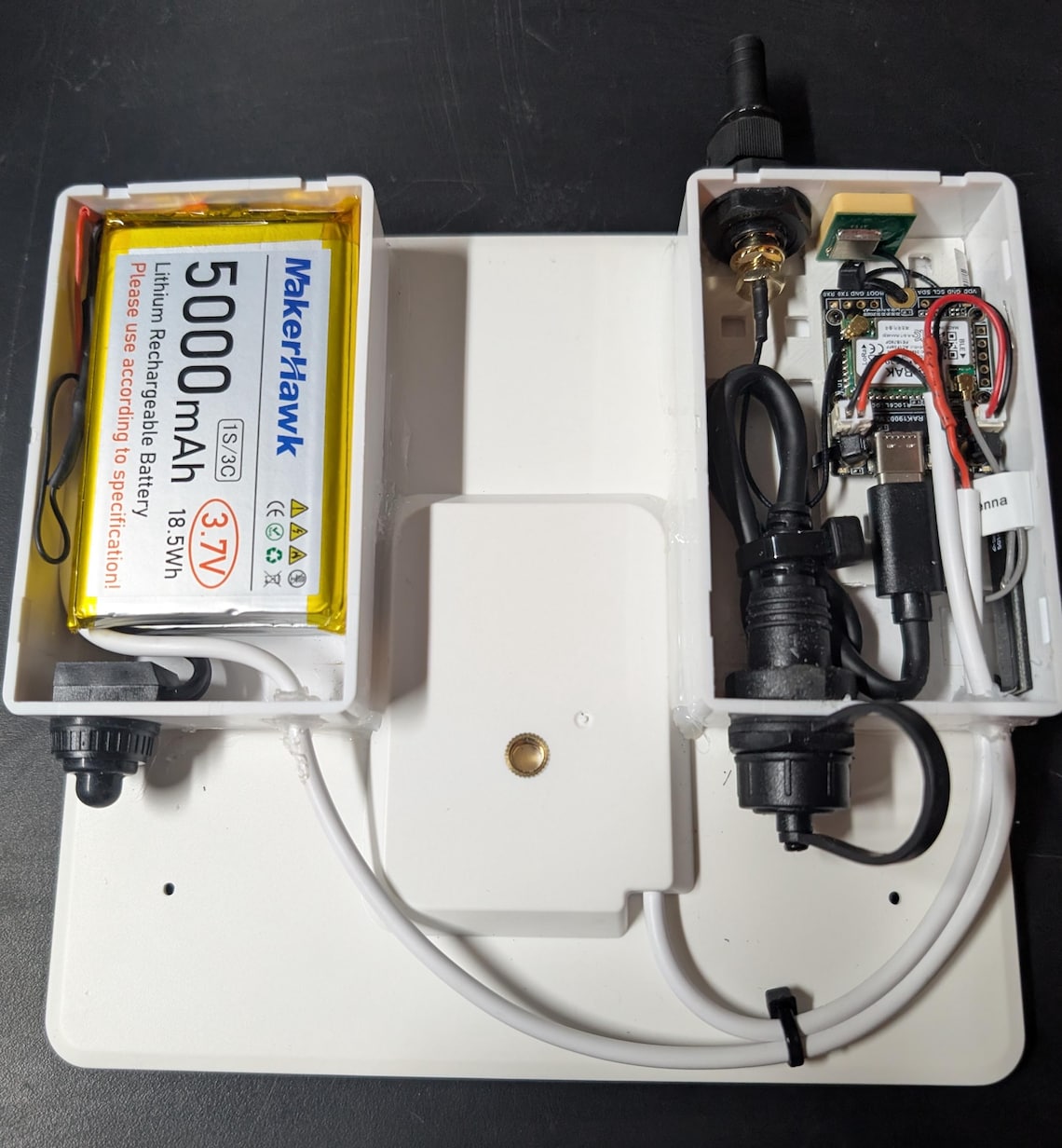 Low Profile / Covert Solar Meshtastic Repeater W/ GPS & 10,000mah ...