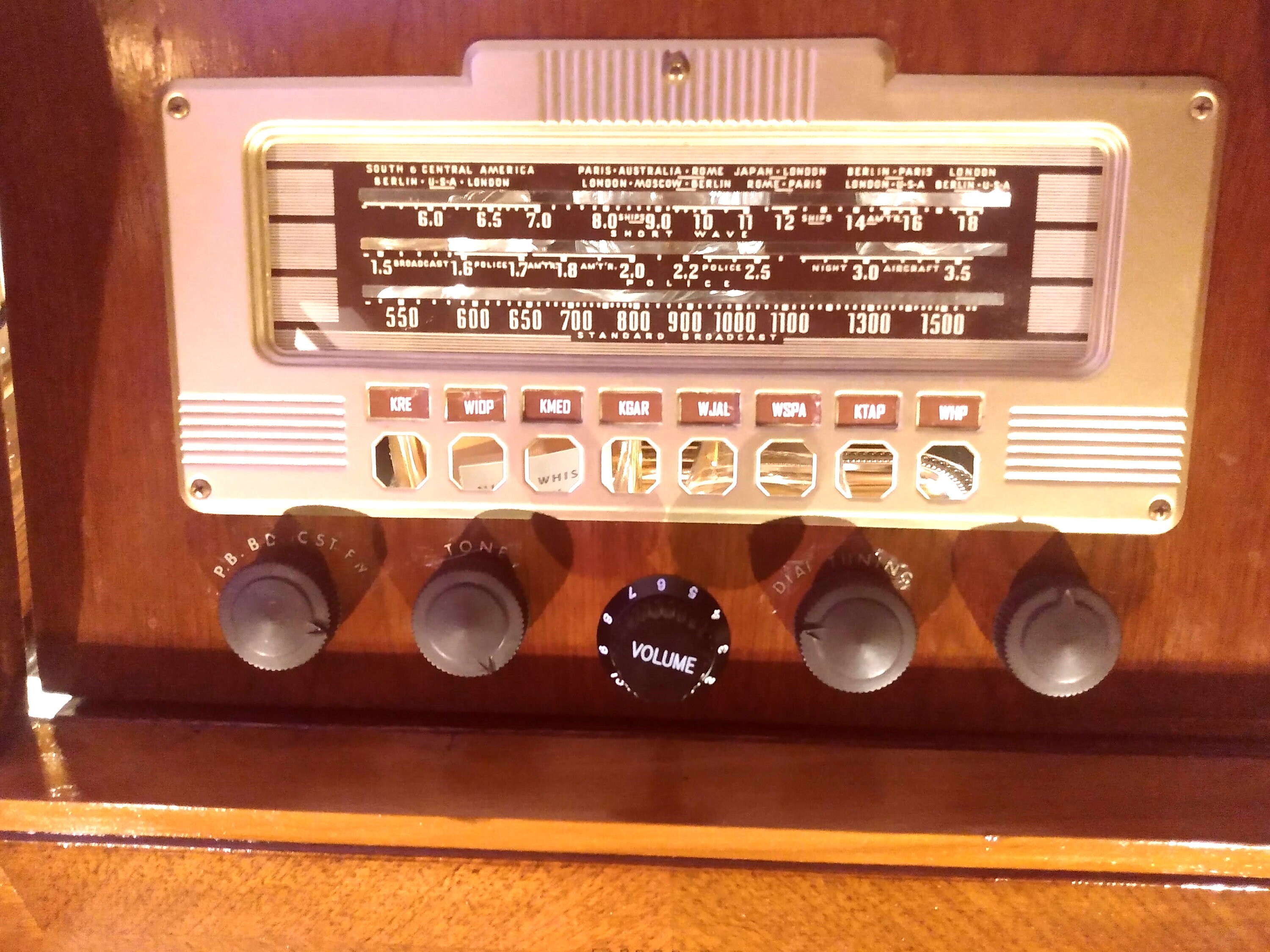 Vintage Philco Radio Cocktail/wine Cabinet Lighted. Antique - Etsy