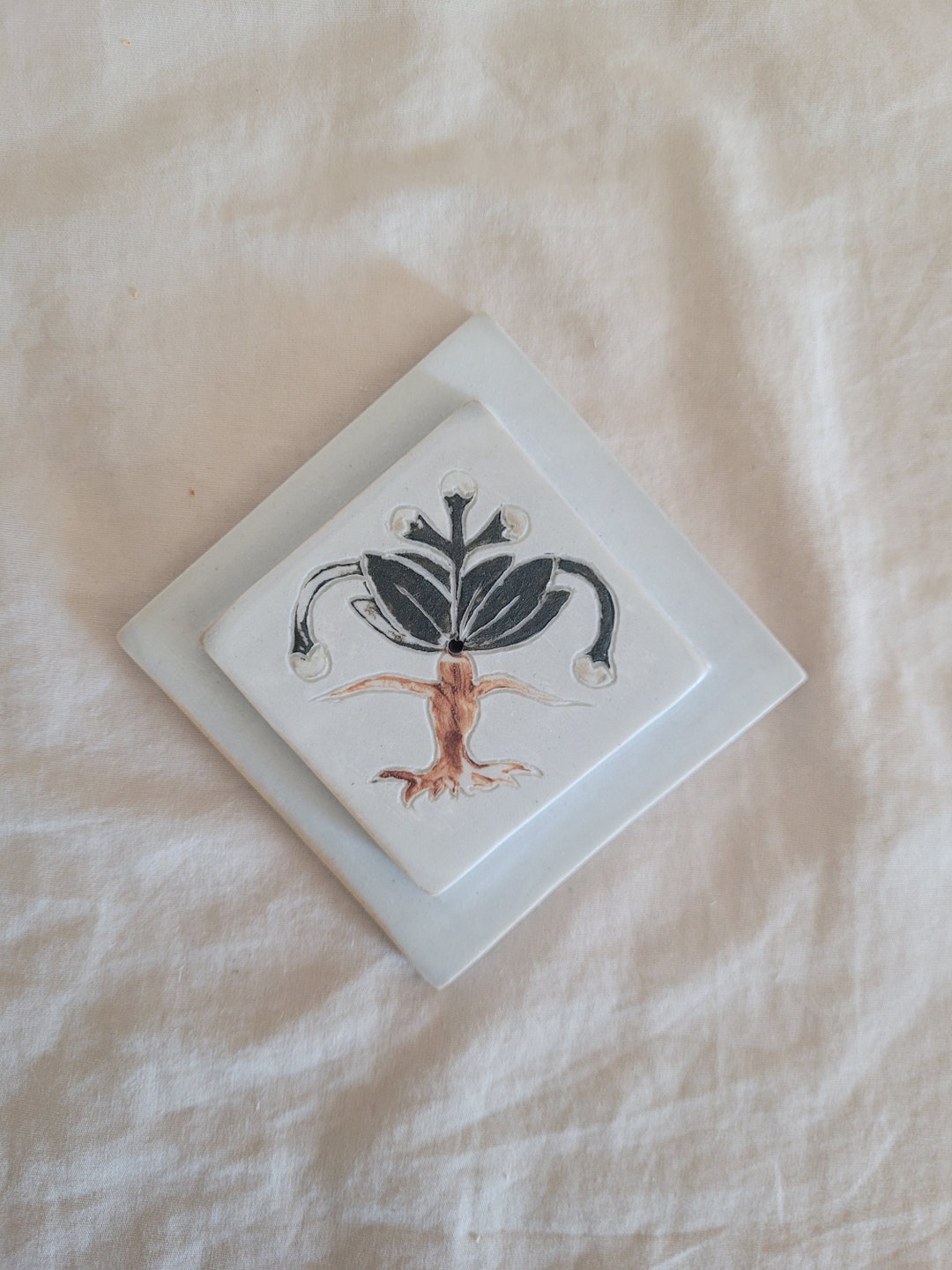 Mandrake Handmade Medieval-inspired Floral Porcelain Tile Incense ...