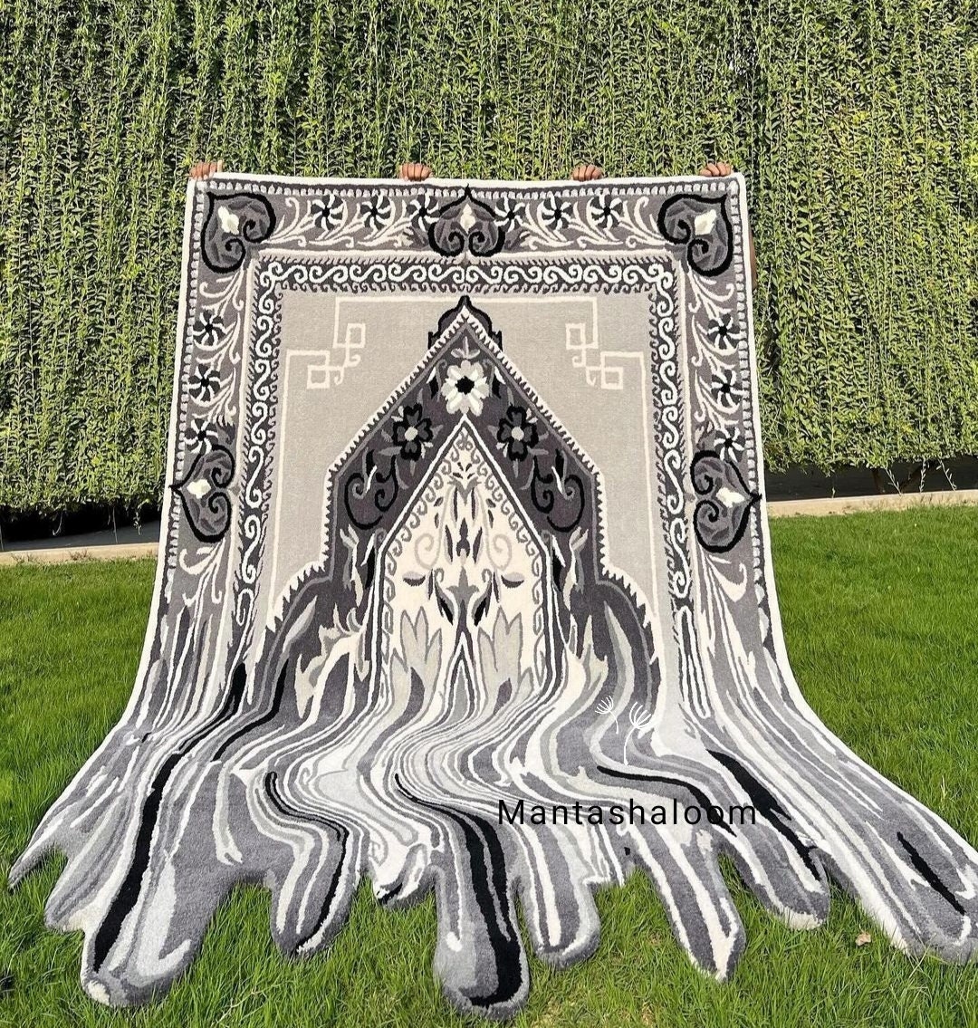 Hand Tufted Melted Rug This is a Persian Design, It is Made by the ...