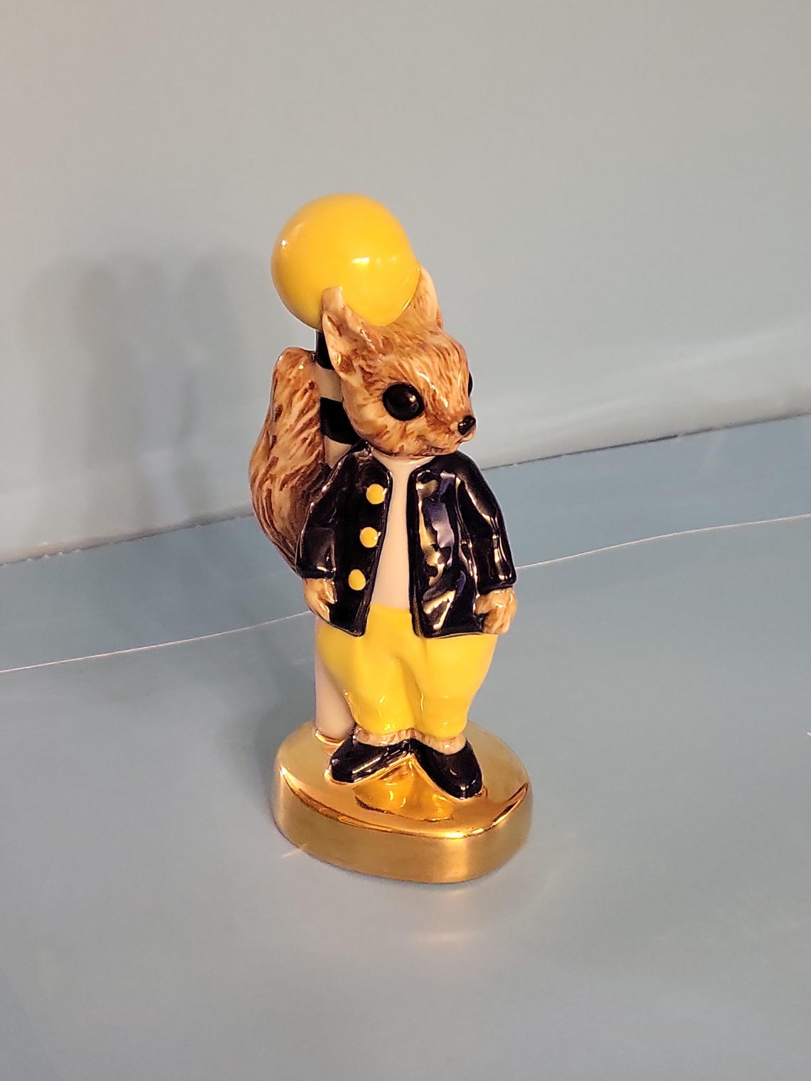 Wade Gold Base Tufty Was a Ltd 150 Pieces at 1999 Collect It Fair. - Etsy