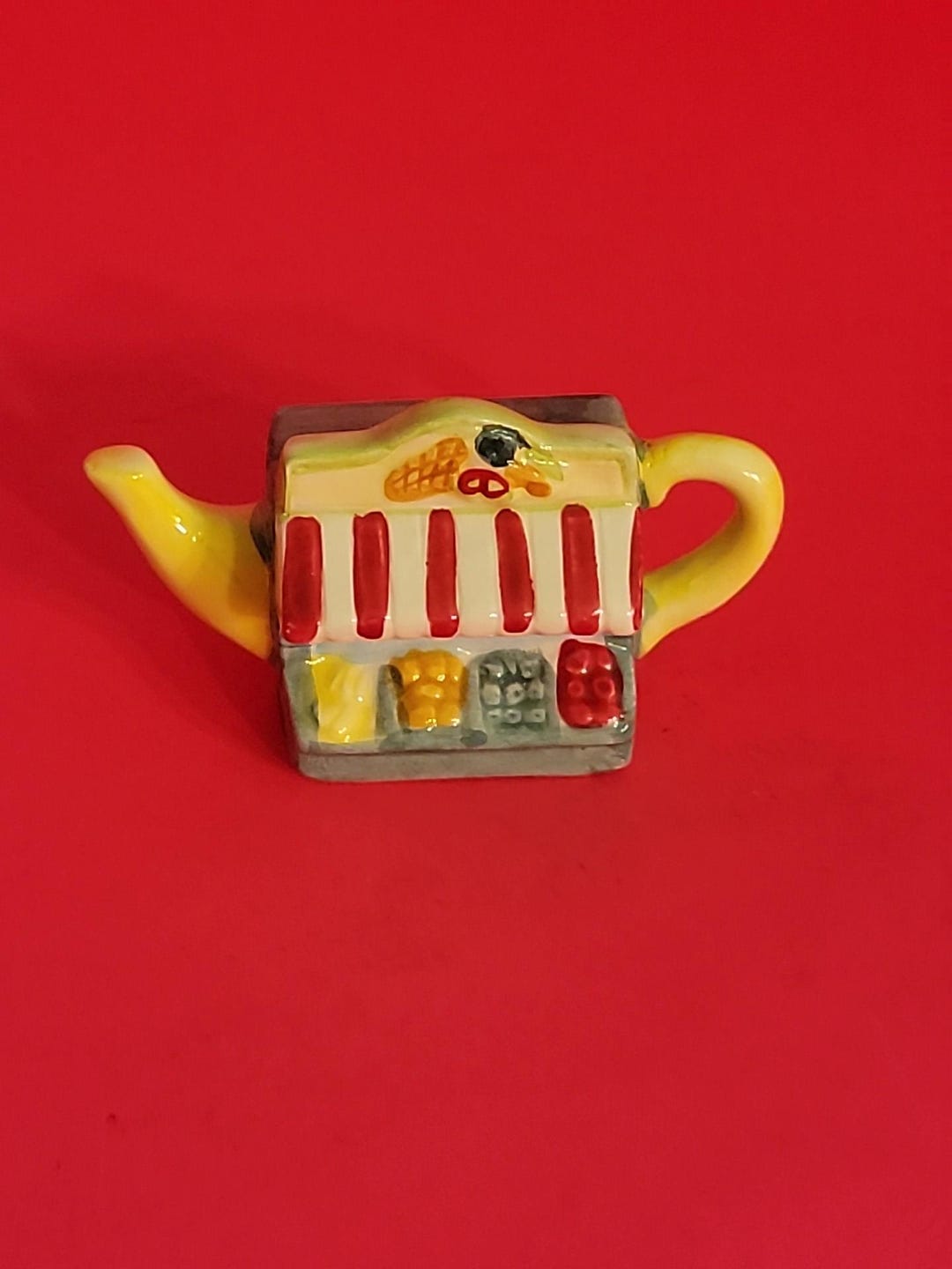 RED ROSE TEAPOT - Etsy