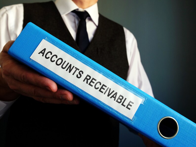 Accounts Receivable Manager Excel Template | Invoice & Payment Tracker ...