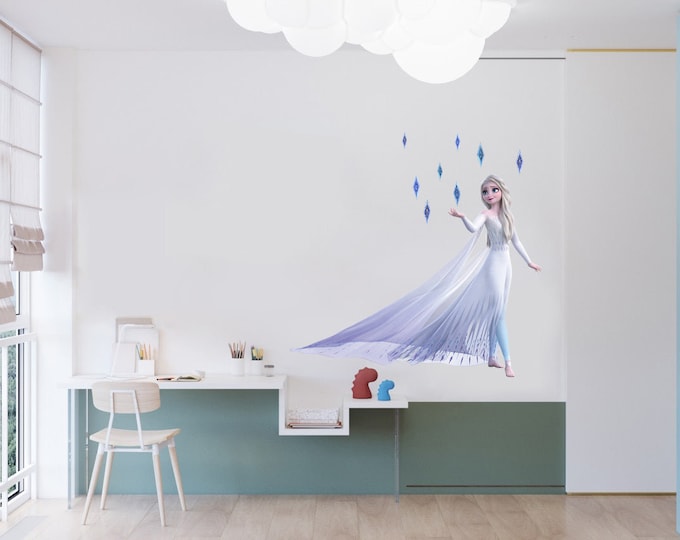Personalized Wall Sticker, Custom Vinyl Decal Elsa Anna Queen, Princess ...