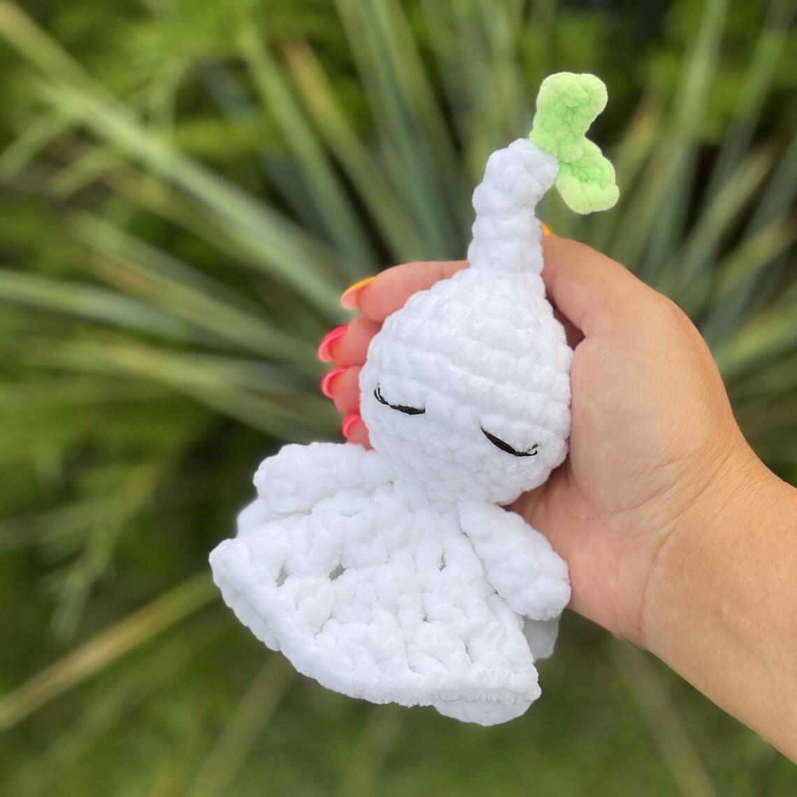 Ghost Crochet PATTERN, Amigurumi Halloween Plushie, Stuffed Cute Sprout ...