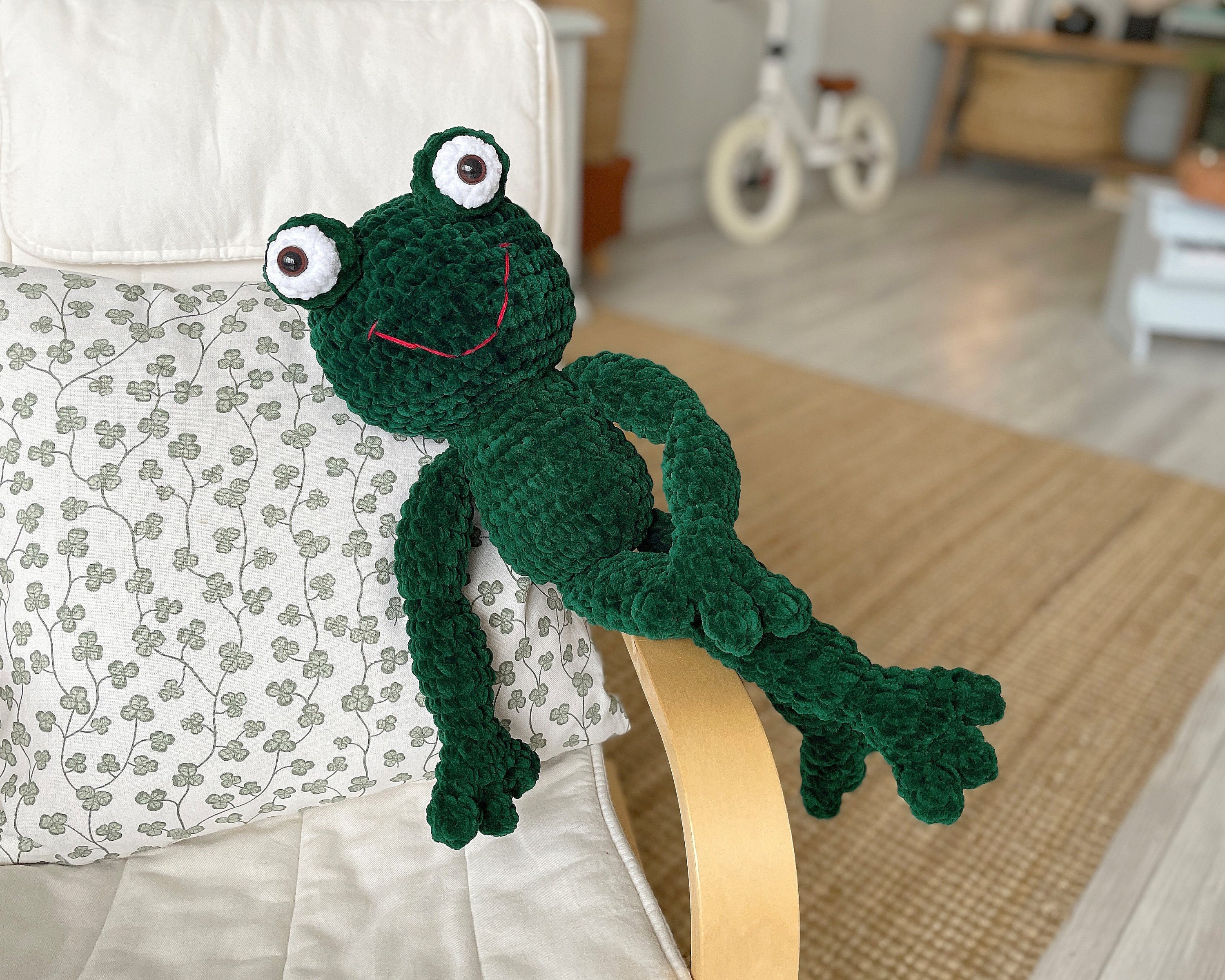 Frog CROCHET PATTERN, Amigurumi Large Plushie - Etsy