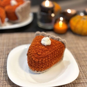 Pumpkin Pie Crochet PATTERN, Fall Amigurumi, Thanksgiving Handmade Gift ...