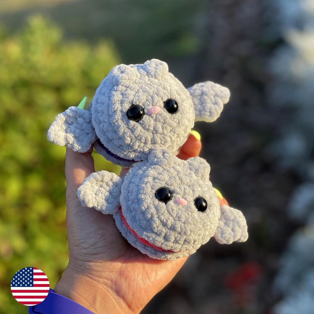 Bat-macaroon CROCHET PATTERN, Halloween Amigurumi Plushie, Cute Candy ...