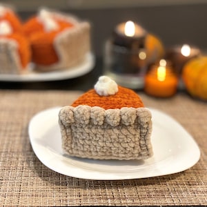 Pumpkin Pie Crochet PATTERN, Fall Amigurumi, Thanksgiving Handmade Gift ...