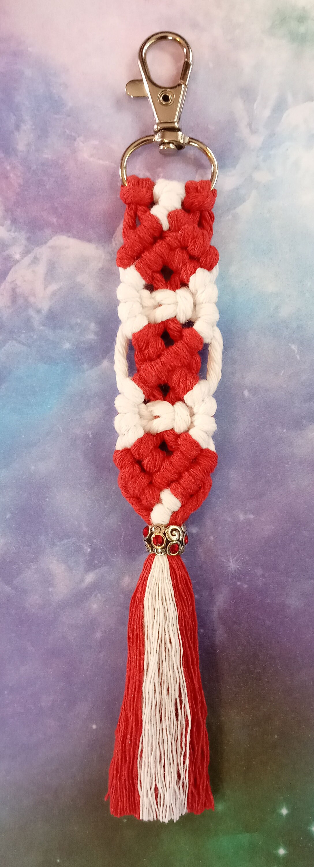 Macrame Swirl Bead Keychain - Etsy