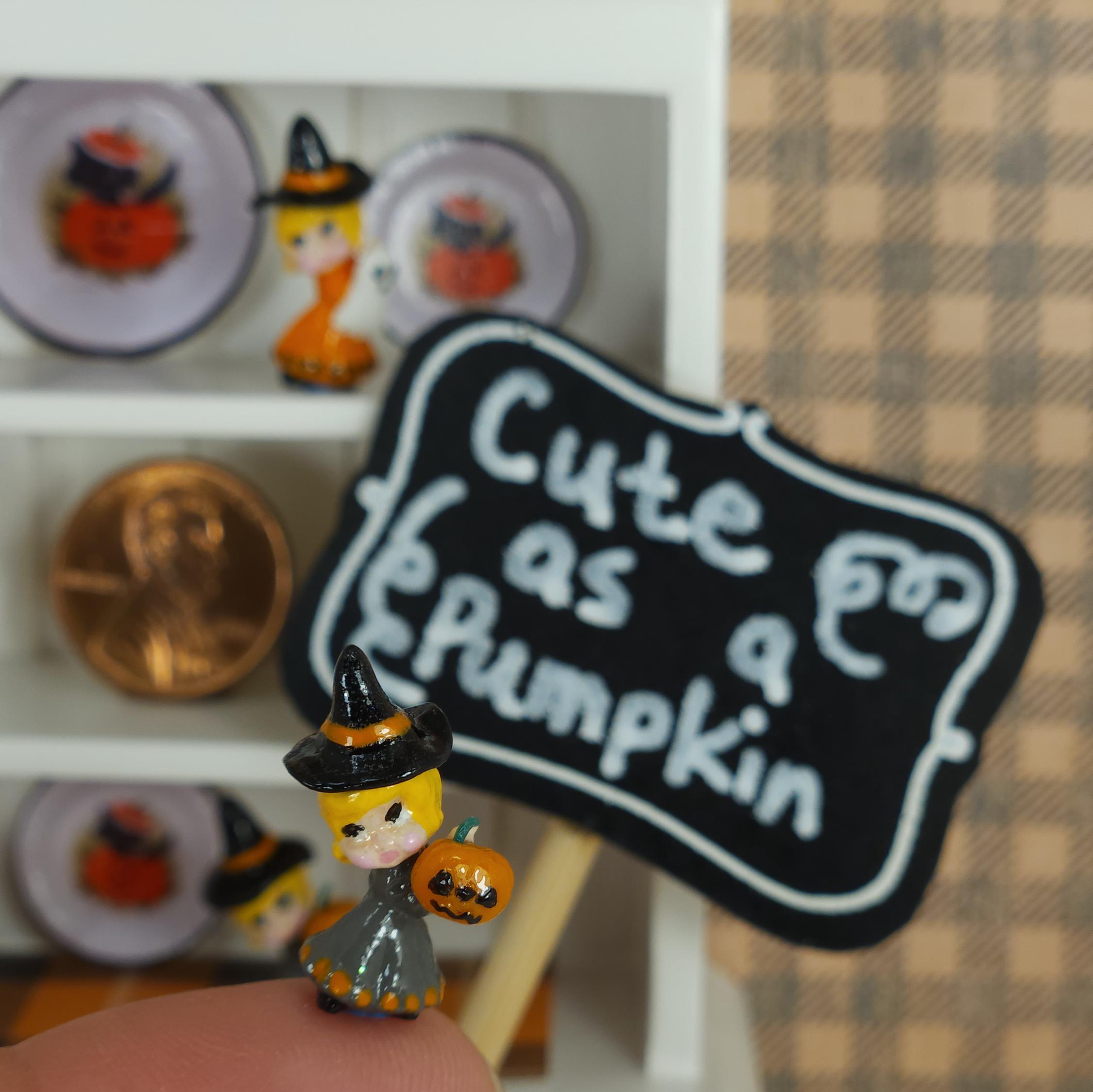 Miniature Halloween Witch Figurine – 1:12 Scale Dollhouse Decor - MADE ...