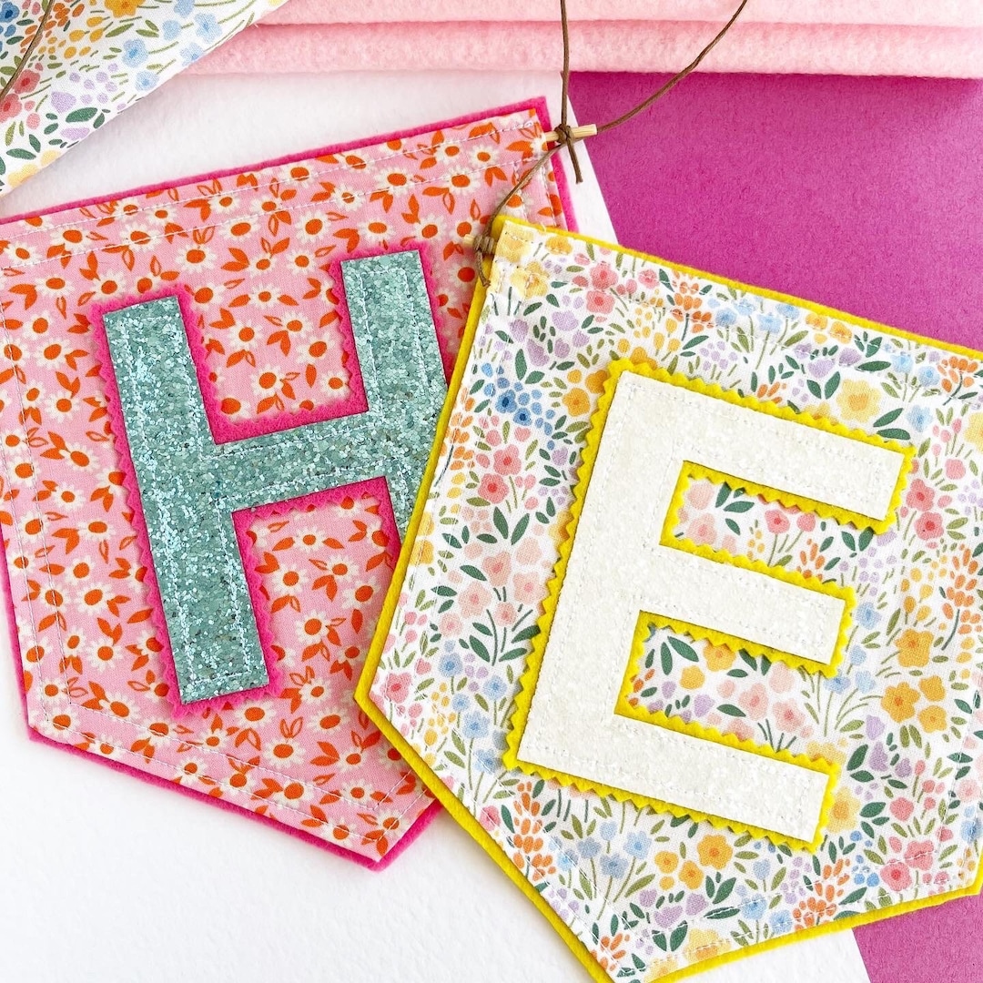 Children's Initial Banner - Personalised Banner - Door Sign - Hanging ...
