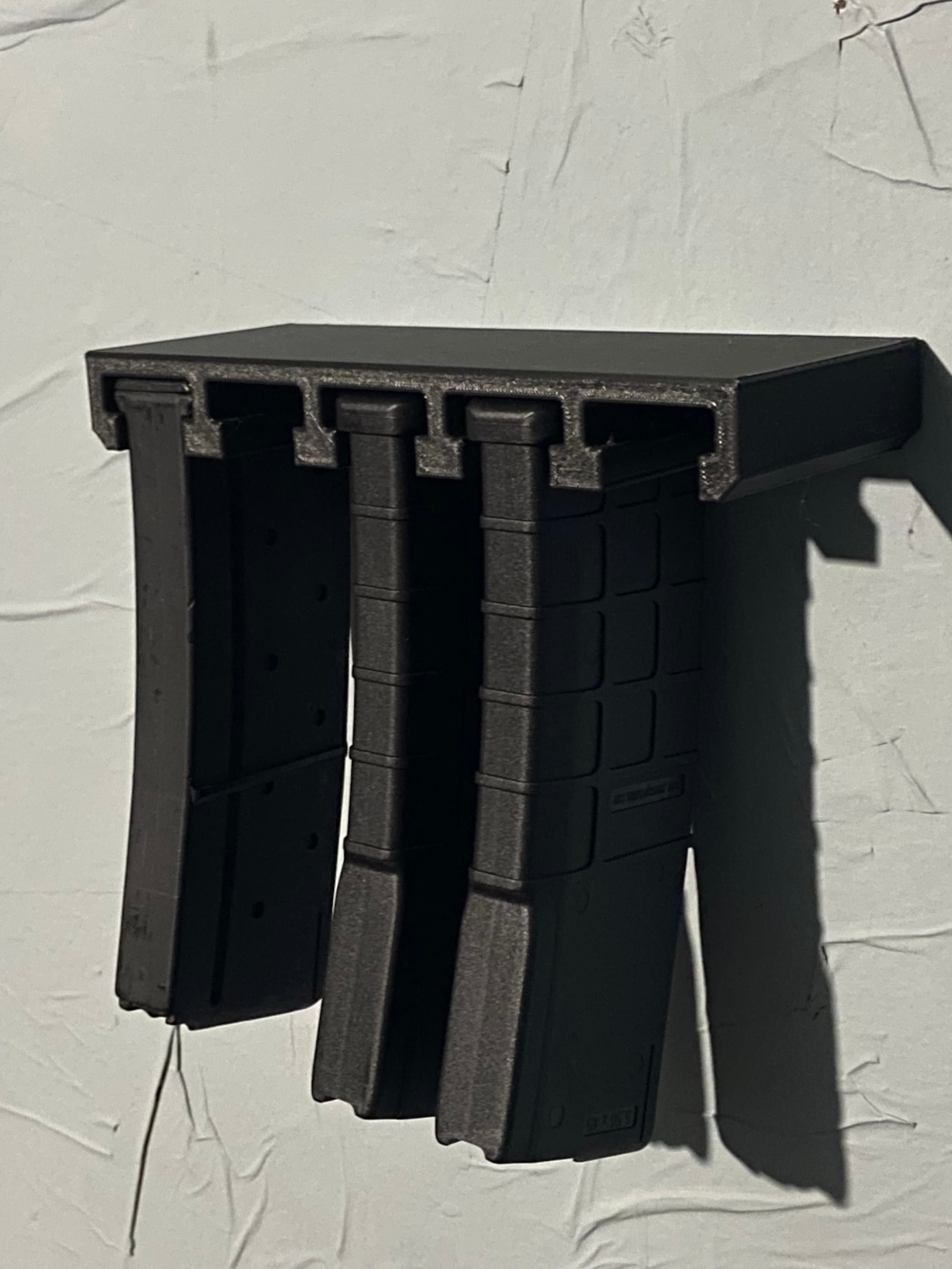 AR-15 MAGPUL .223/5.56 Wall Mounted Magazine Holder. Holds 5 Magazines ...