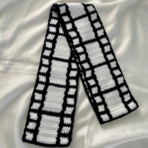 Crochet Film Roll Scarf - Etsy UK