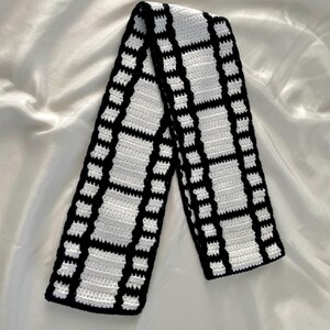 Crochet Film Roll Scarf - Etsy