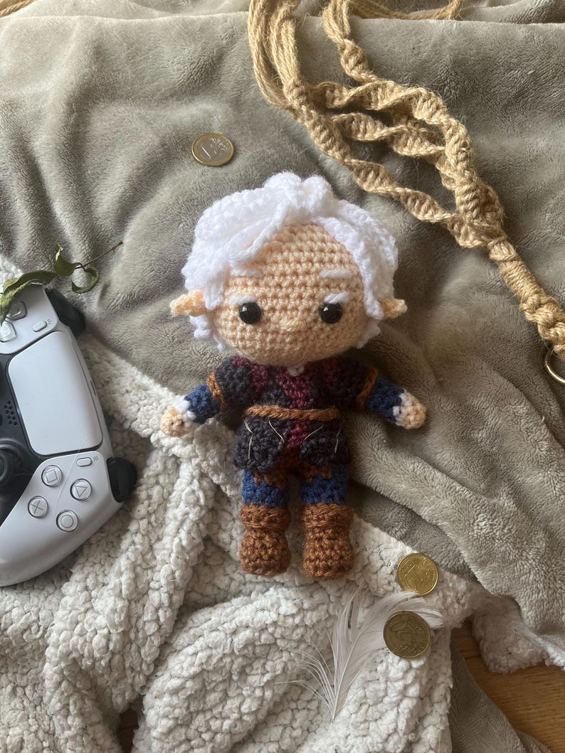 Astarion Amigurumi Doll Pattern - Baldur's Gate 3 - Etsy