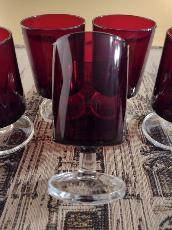 5 Ruby Red Goblets (Luminarc Arcoroc) "France" - Gem
