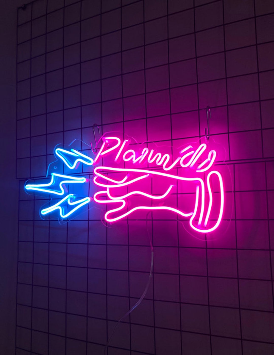 Plaswids Neon Sign, Hand and Flash Neon Light Gift, Neon Wall Decor ...
