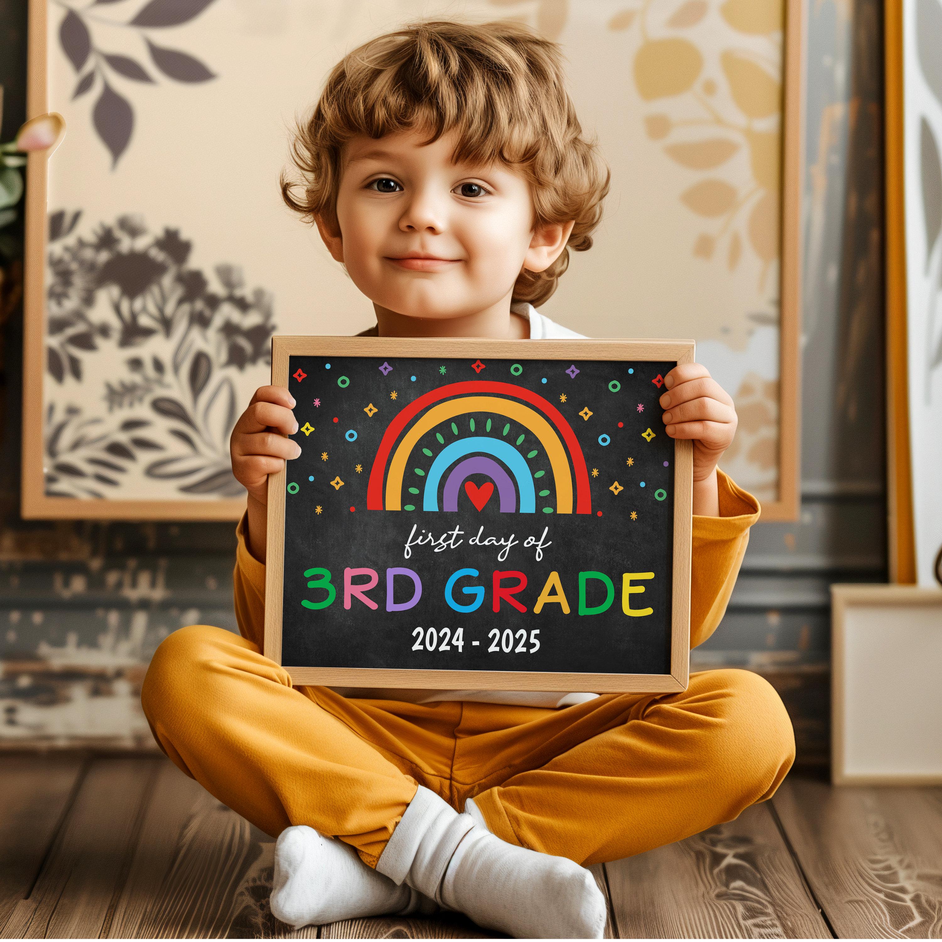 First Day of 3rd Grade Sign, First Day of School Sign, Printable 3rd ...