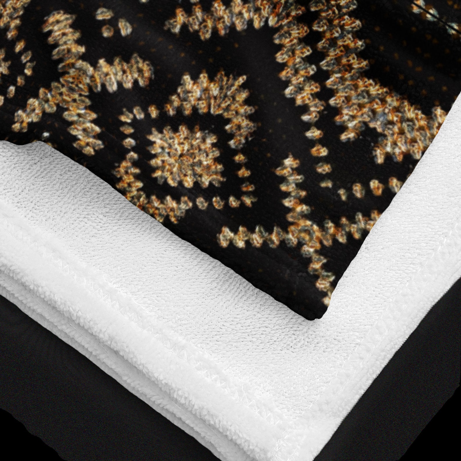 Luxury Towel Set, Crochet Design Gold and Black, XOXO Unique Crochet ...