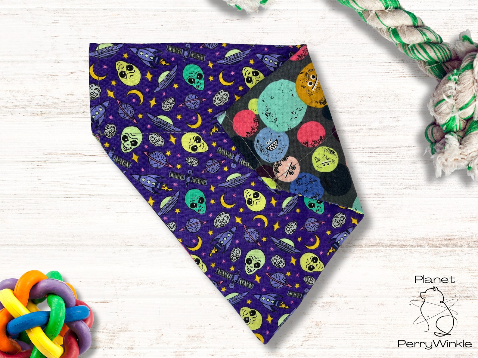 Reversible Over the Collar Pet Bandana: Alien & Planet Design - Etsy
