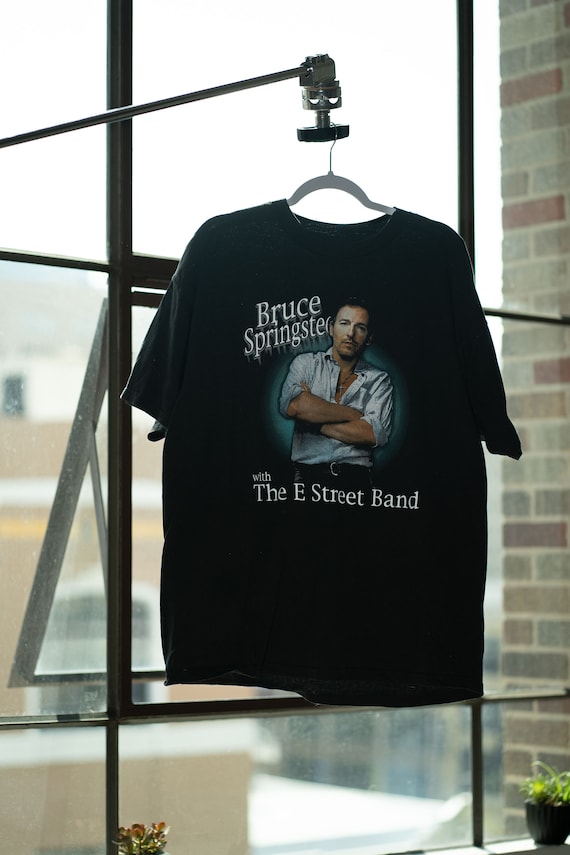 Vintage 2002 Bruce Springsteen Graphic Long Sleeved T… - Gem