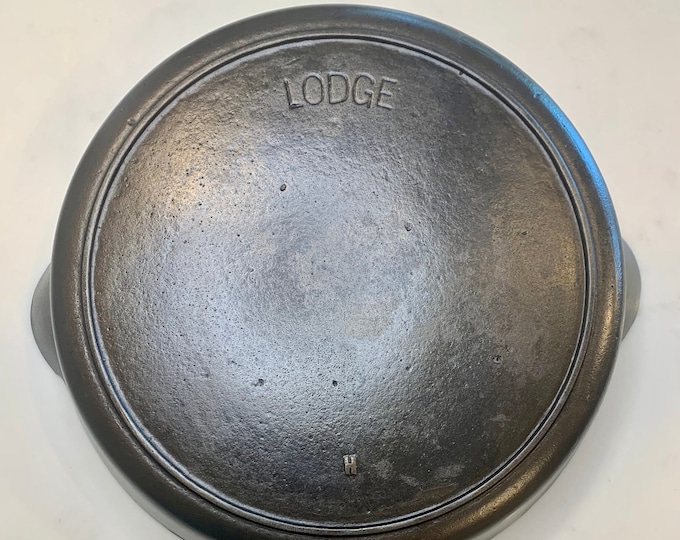 Lodge No. 9 Raised Number Cast Iron Skillet - Etsy
