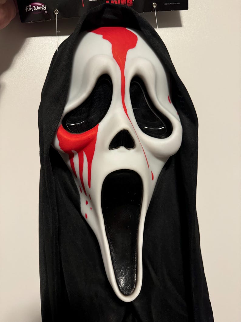 Ghostface Bloody Mask , Ghostface Mask, Horror Masks, Scream Movie ...