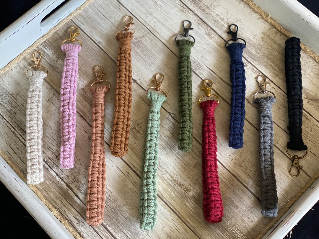 Macrame Wristlet Keychain- Straight Box Knot/key Accessories/purse ...