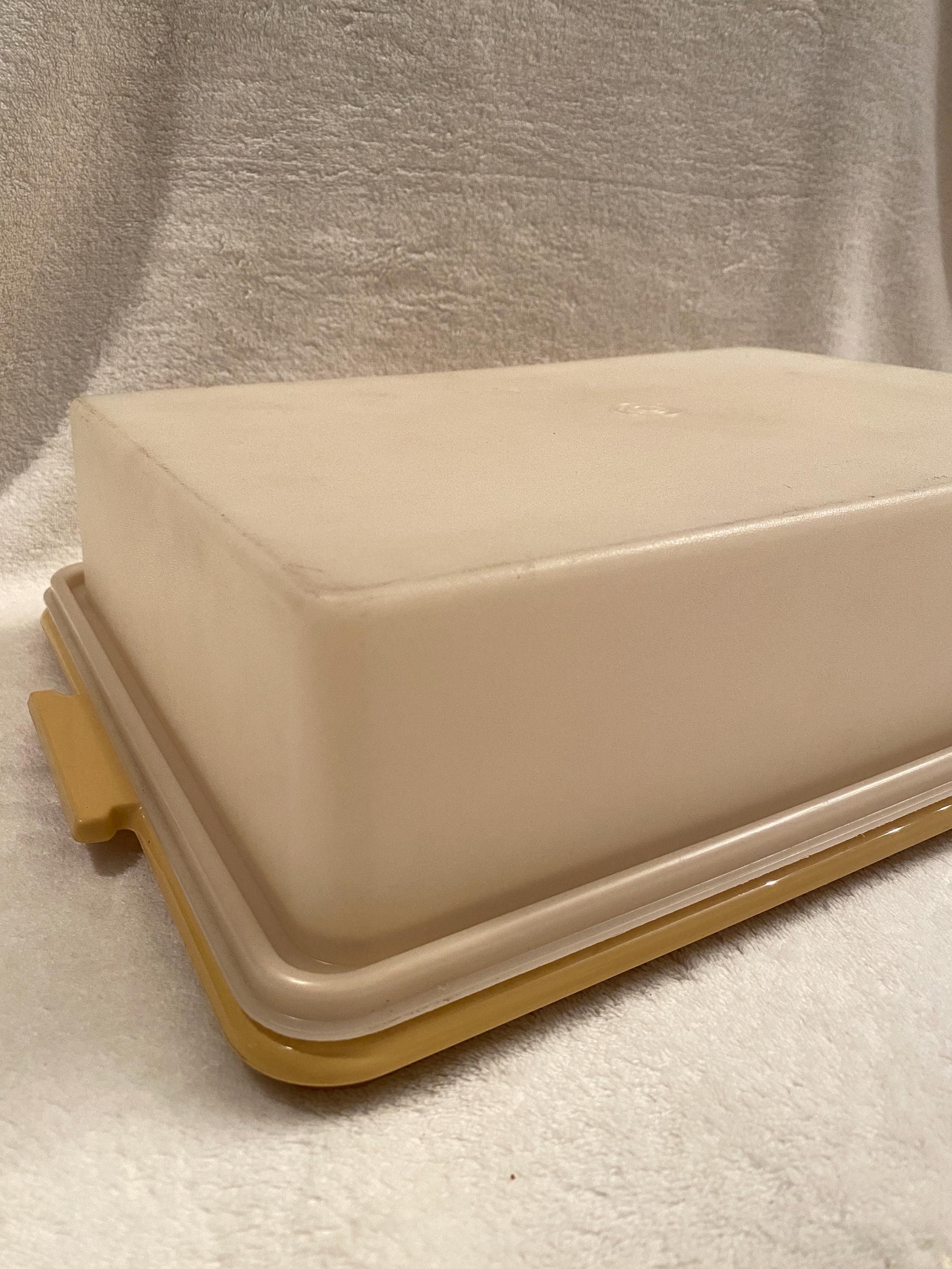 Vintage Tupperware Cake Carrier - Etsy