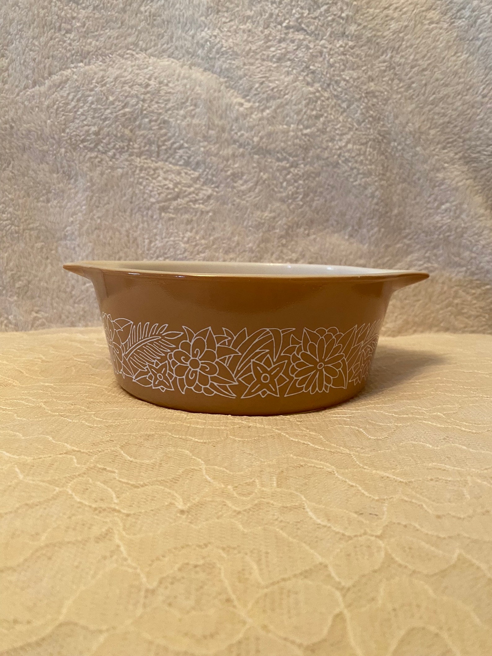 Vintage Pyrex 472-B Casserole Baking Dish – Woodland Tan - Etsy