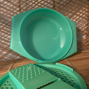 Vintage Tupperware Shredder Slicer - Etsy