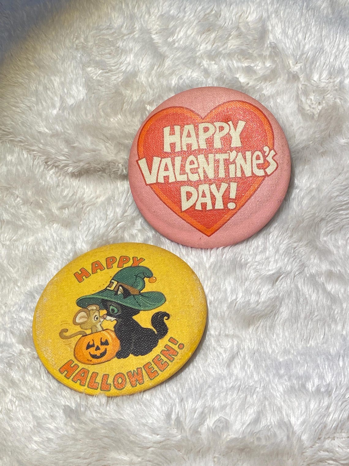 Vintage Pin-back Buttons by Hallmark- Set of 2 - Etsy