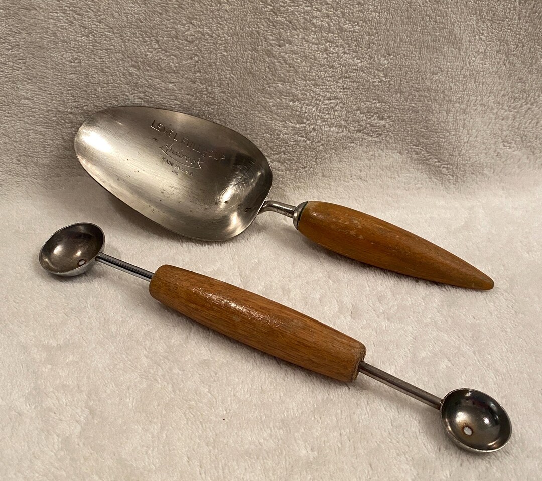 Vintage Level Cup Scoop & Double Melon Baller - Etsy