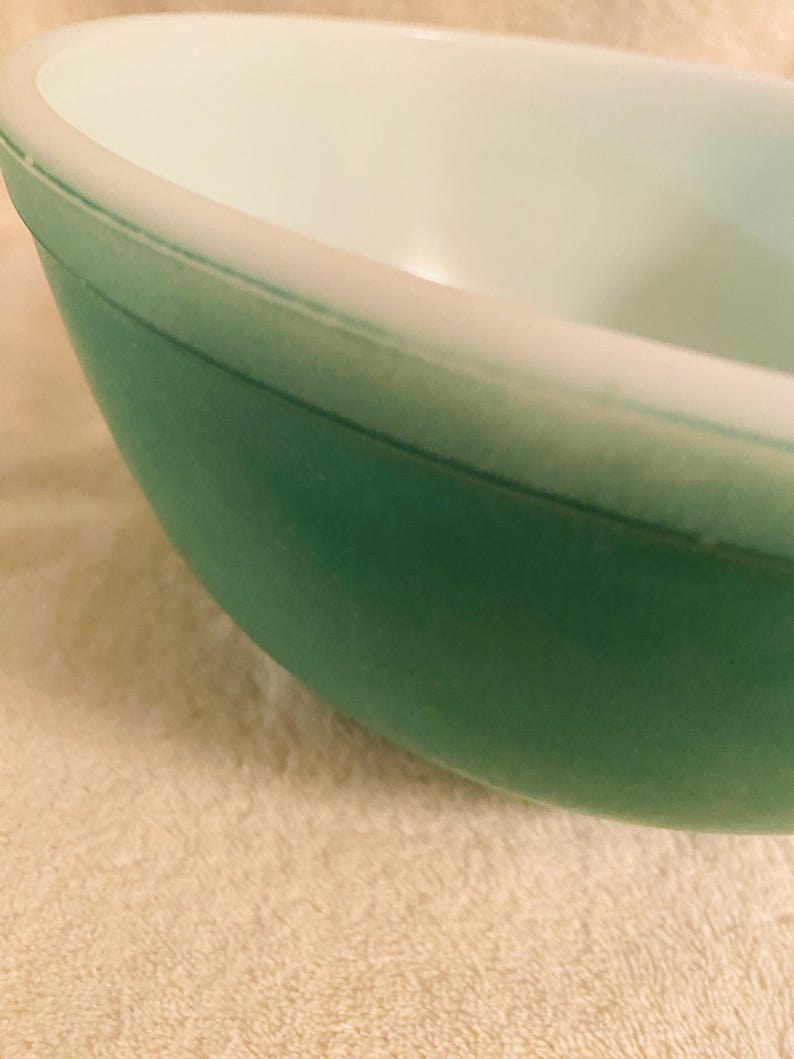1940's Primary Green Pyrex Mixing Bowl - Etsy