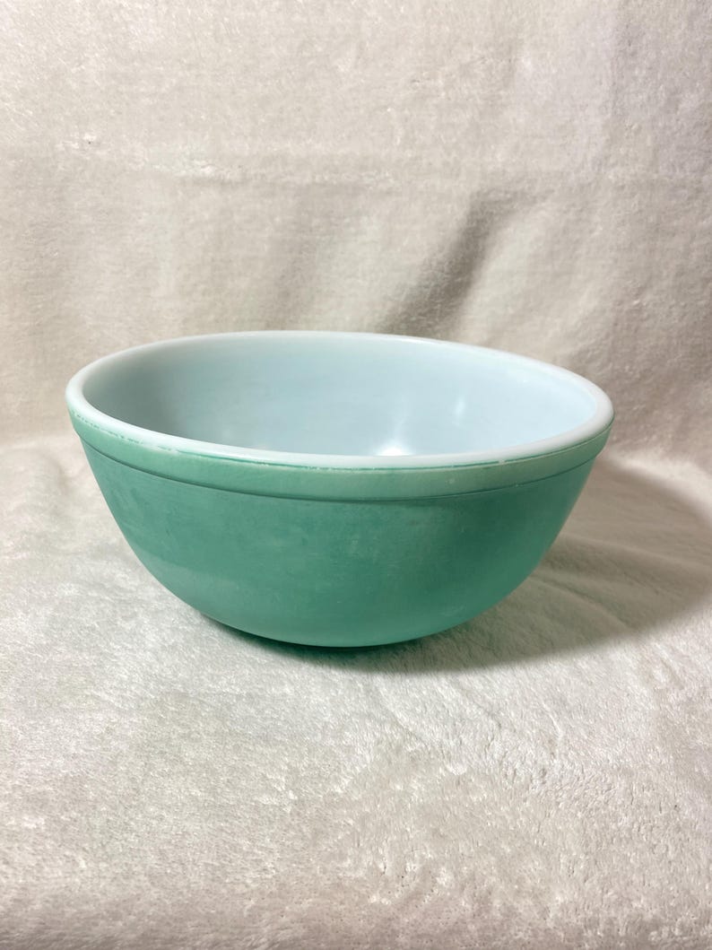 1940's Primary Green Pyrex Mixing Bowl - Etsy