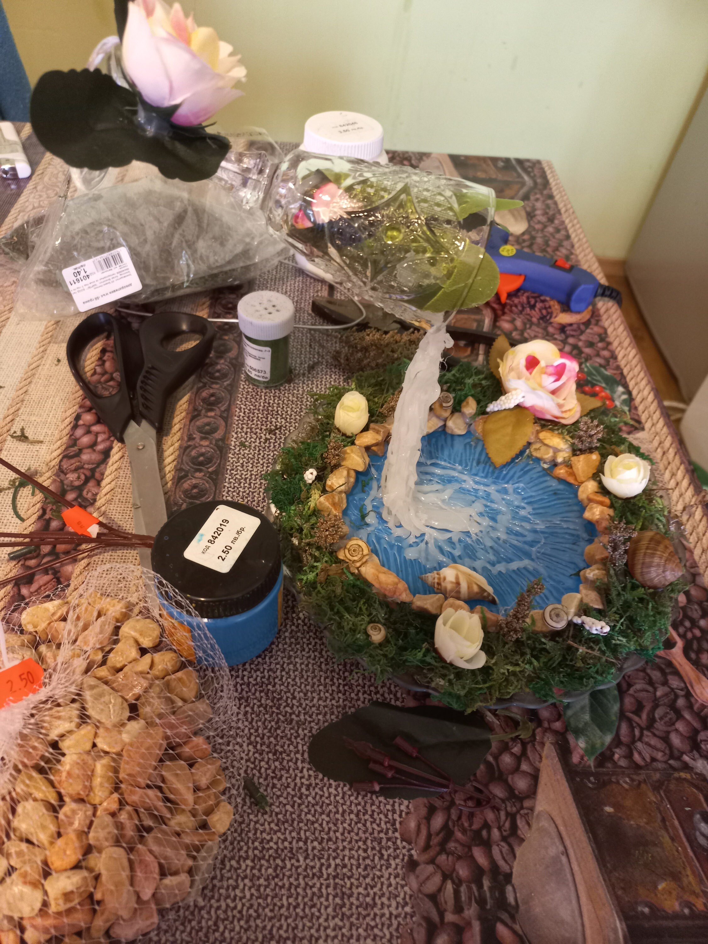 Magic Cups*the Interior Designer, Cup Waterfall*floating Cups*grass ...