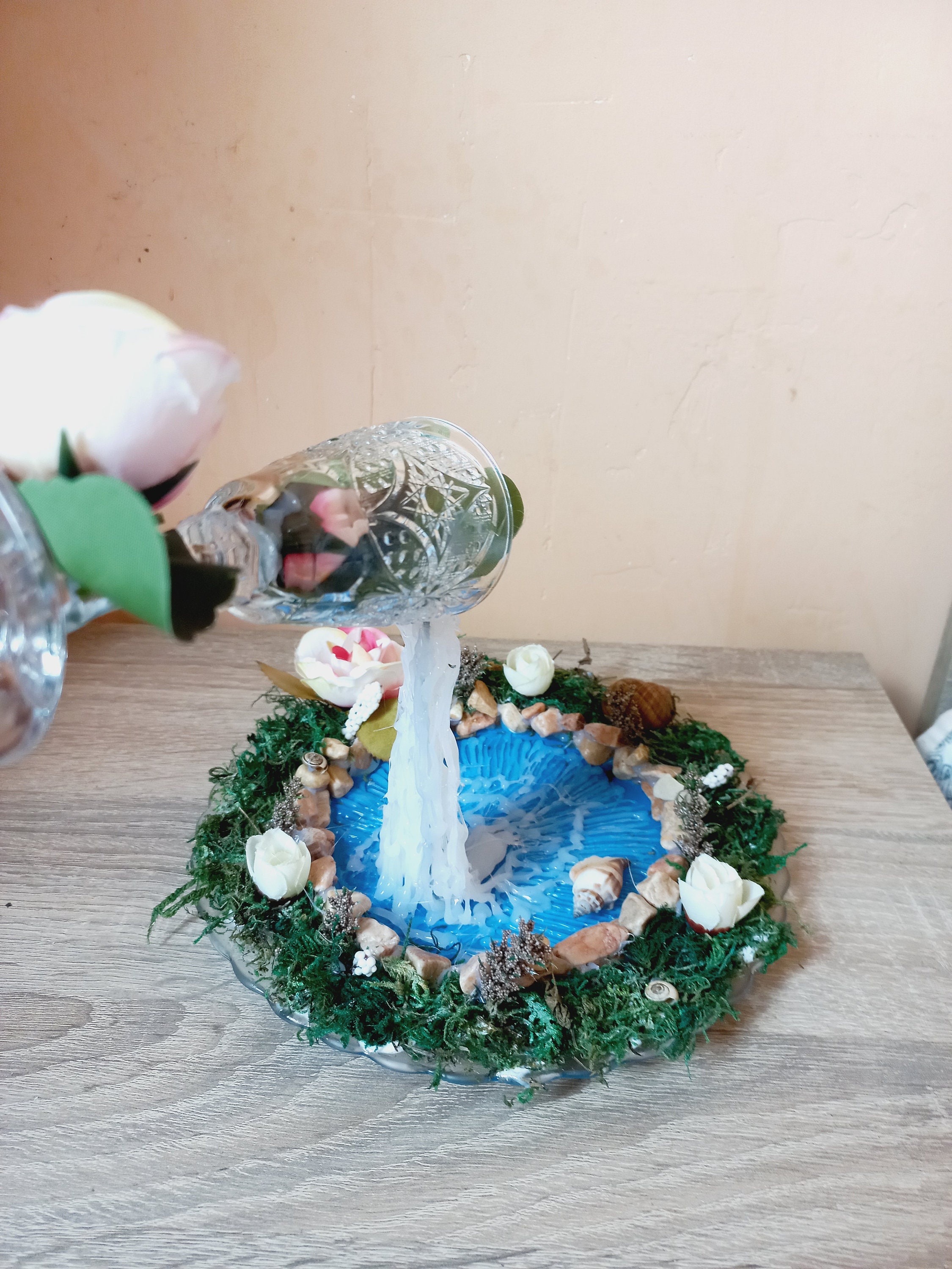 Magic Cups*the Interior Designer, Cup Waterfall*floating Cups*grass ...