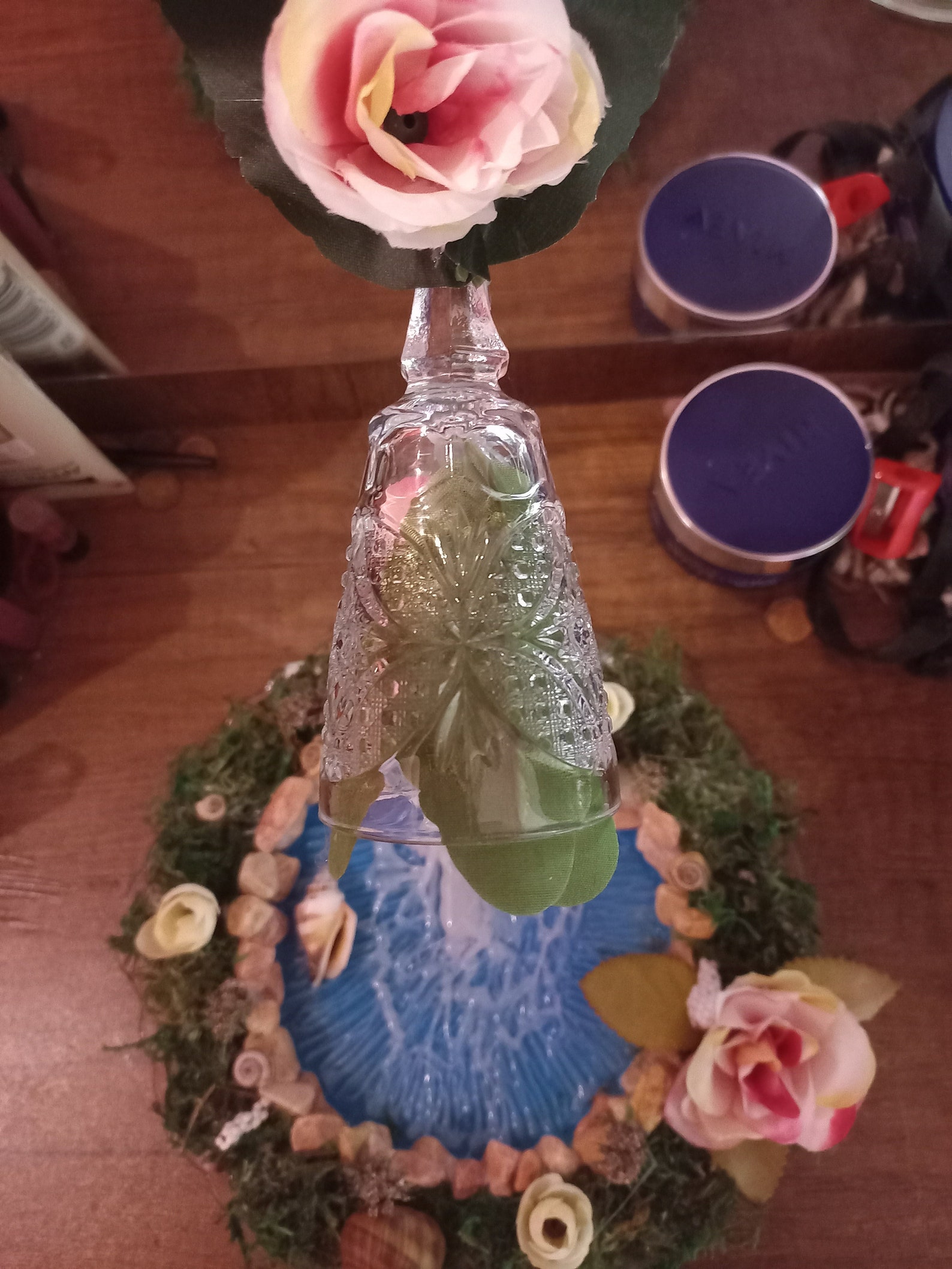 Magic Cups*the Interior Designer, Cup Waterfall*floating Cups*grass ...