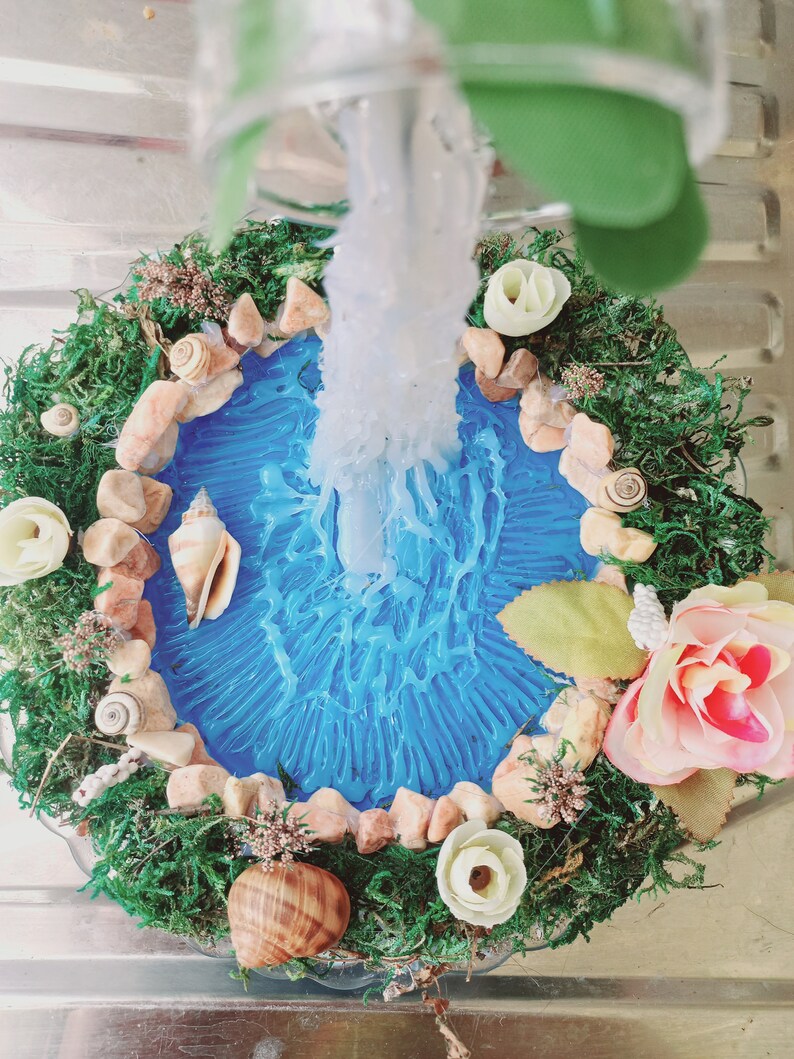 Magic Cups*the Interior Designer, Cup Waterfall*floating Cups*grass ...