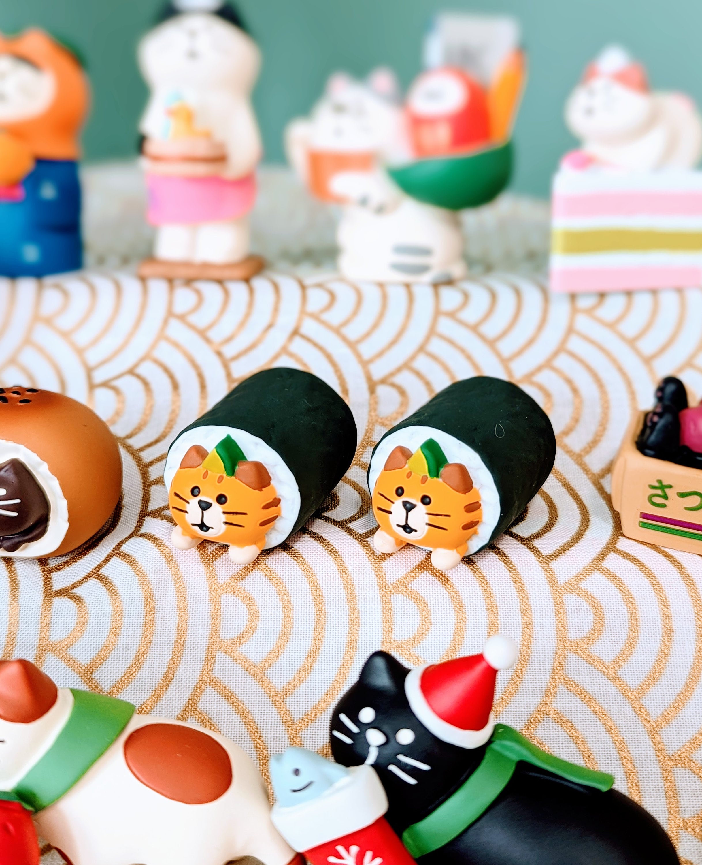 Authentic Japanese Kawaii Cat Figurines *cat Lovers*gift for Cat Lovers ...