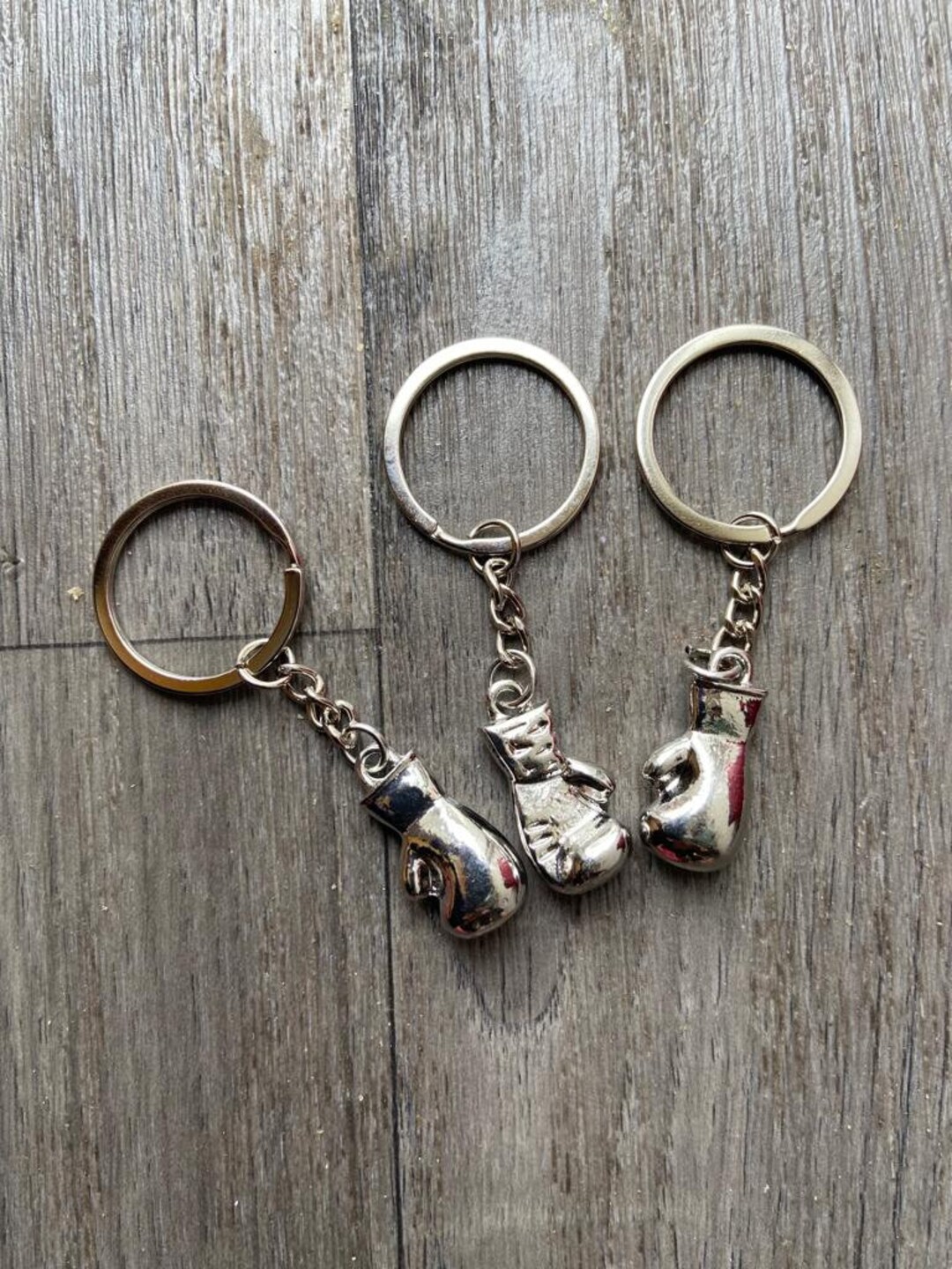 Metal Boxing Glove Keychain Boxing Gloves Charm Pendant Necklace Boxing ...