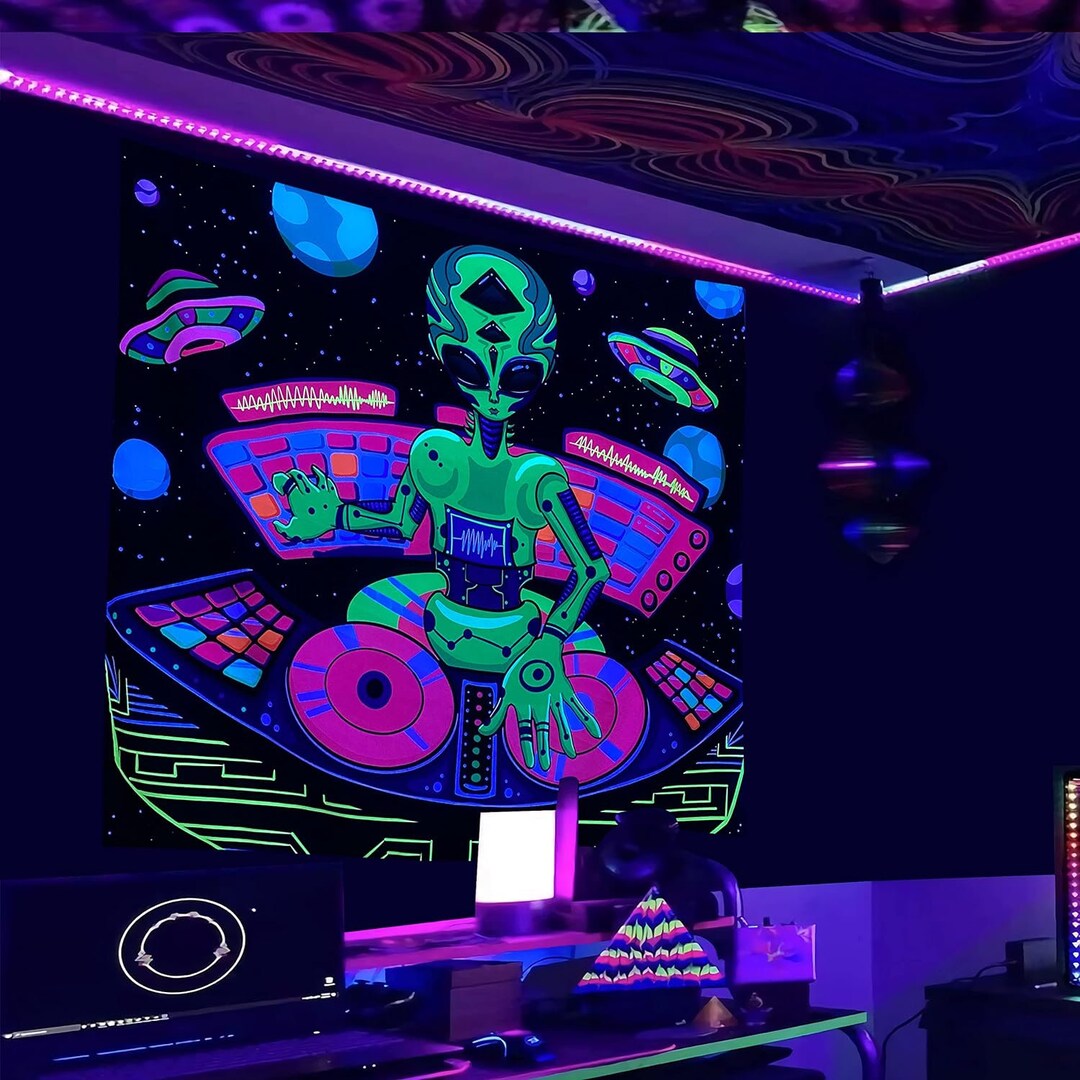Blacklight Alien DJ Tapestry-perfect for College Dorm and Fraternities ...