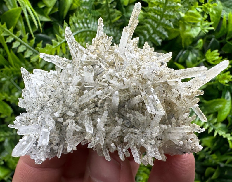 Amazing Transparent Quartz Inclusions Chlorite Whit Calcite Natural ...