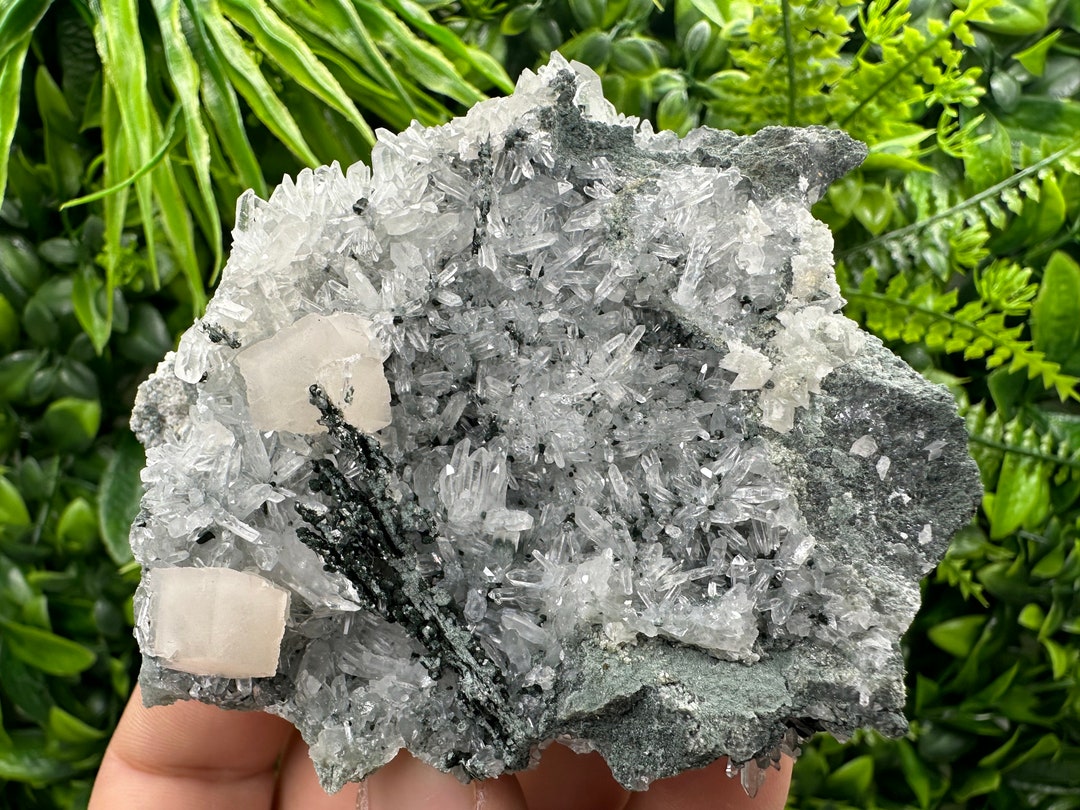 Stunning Calcite on Transparent Quartz Natural Minerals Souvenir ...