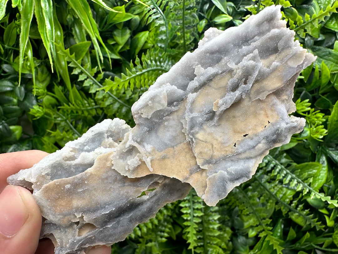 Amazing Quartz Chalcedony Inclusions Chlorite Natural Minerals Deep ...