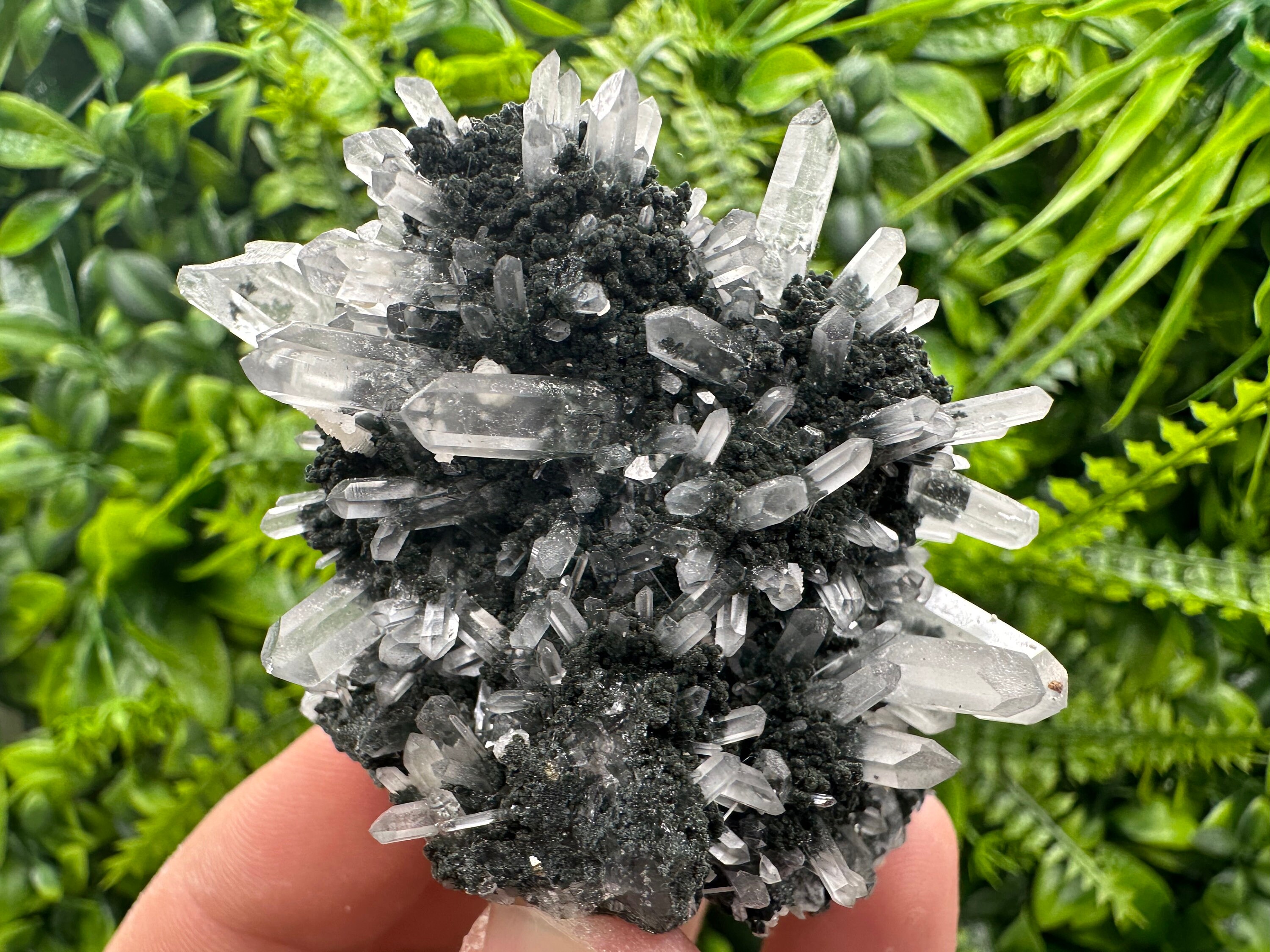 Lovely Transparent Quartz Whit Calcite and Chlorite Natural Minerals ...