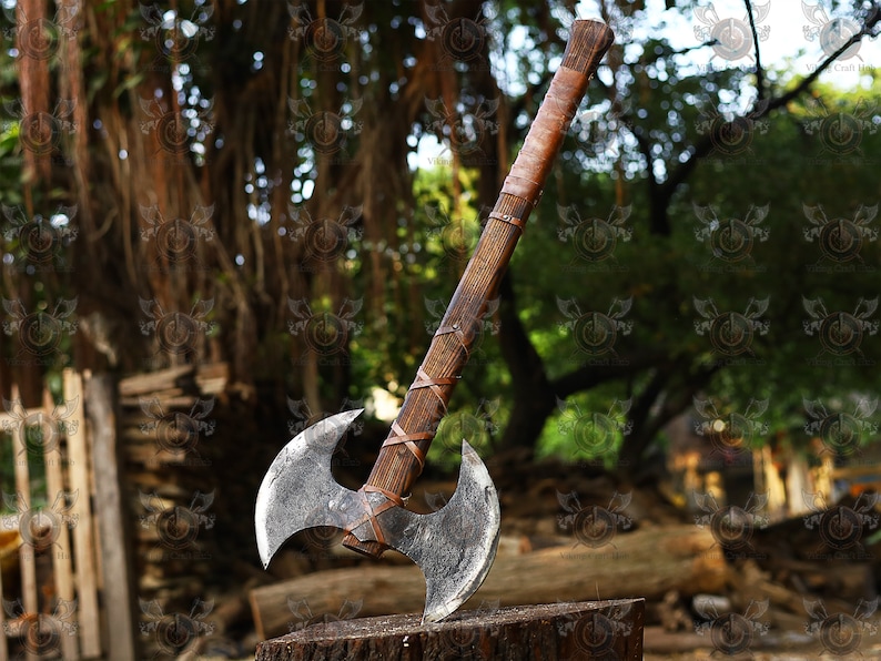 Hand Forged Double Headed Viking Axe: Leather Sheath, Ash Wood Handle ...