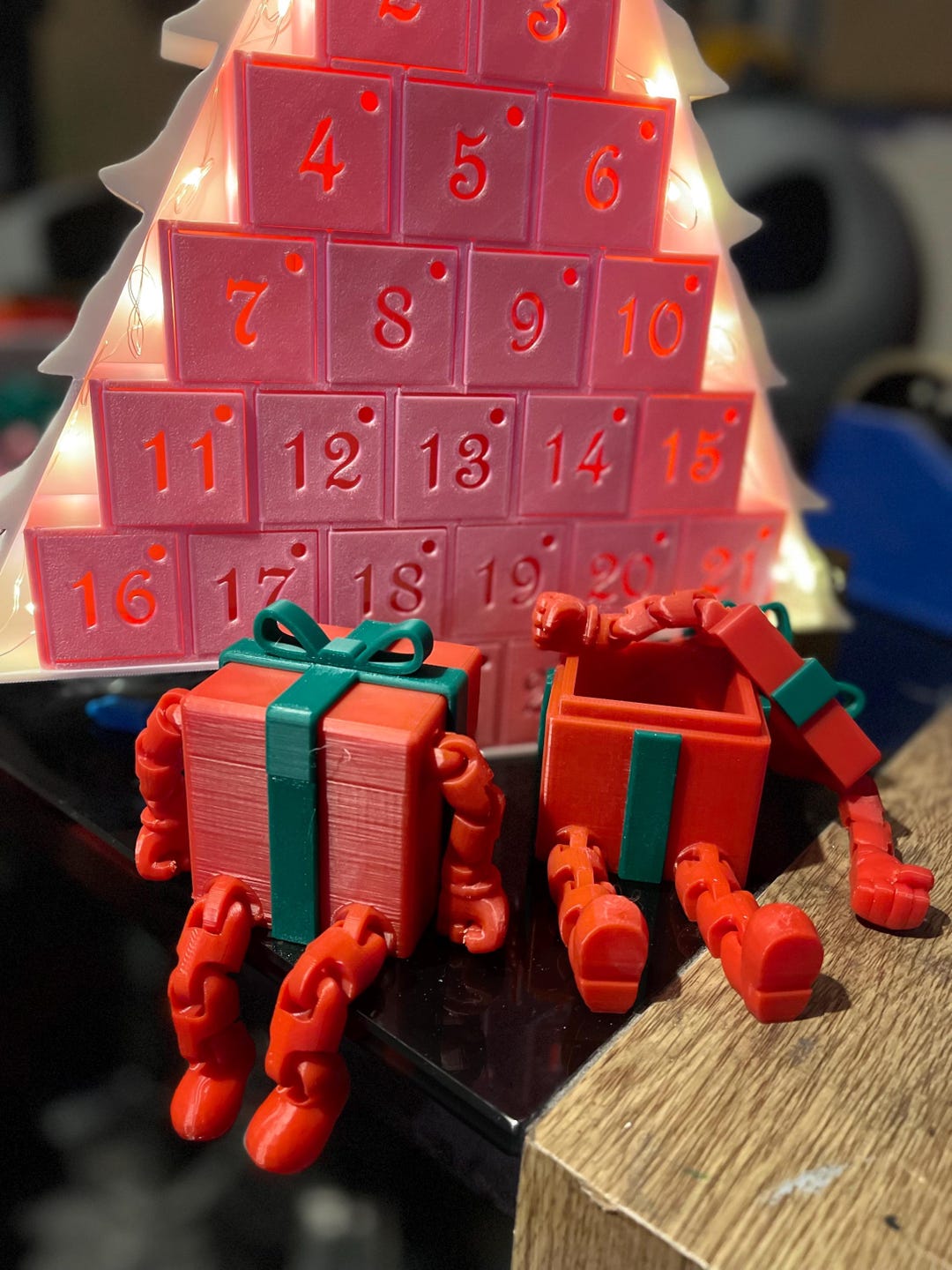 3D Printed Articulated Christmas Present Box Cute Holiday Decoration ...