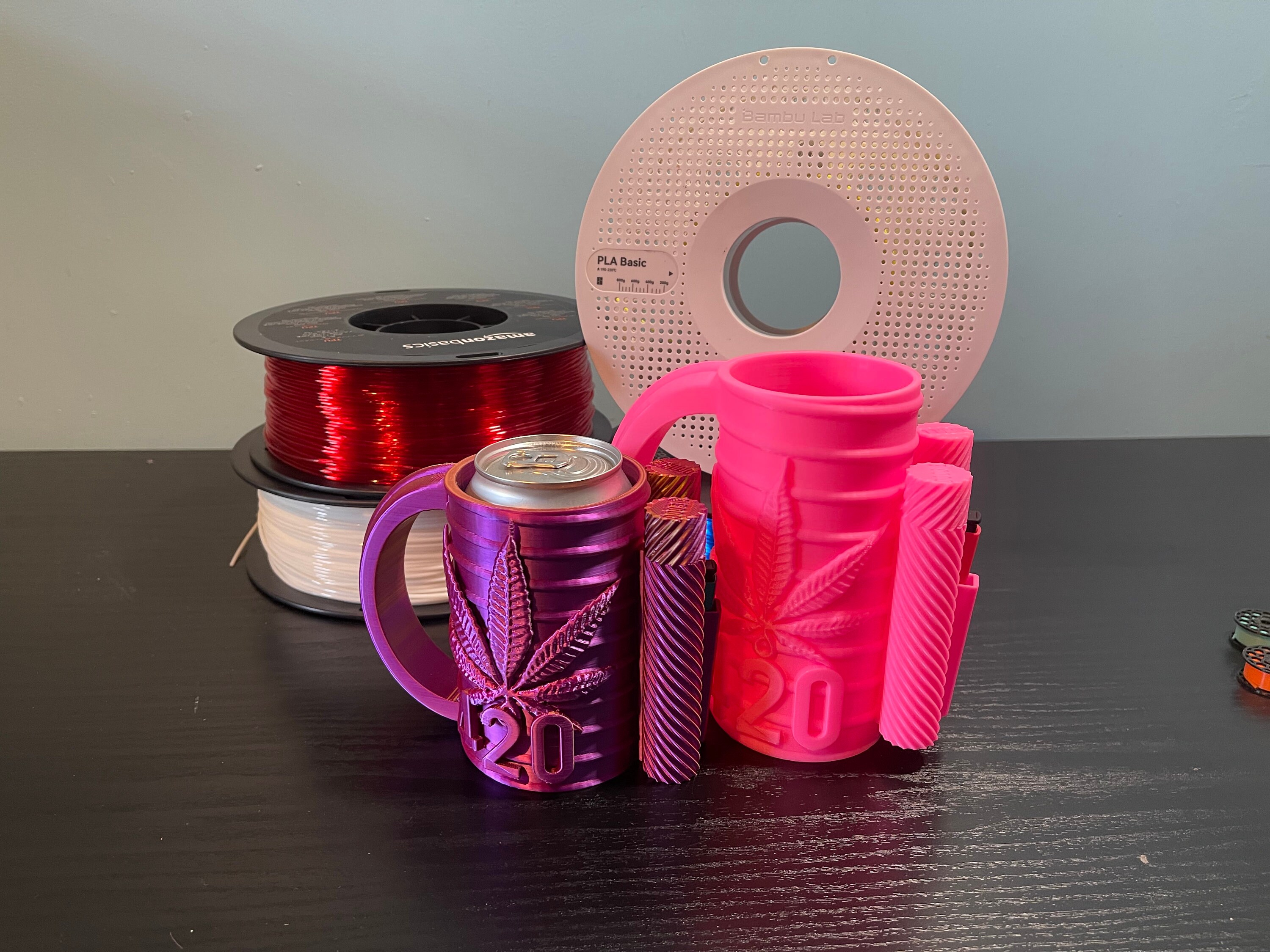 3D Printed Can Holder With Lighter and Pre-roll Slots Stylish ...